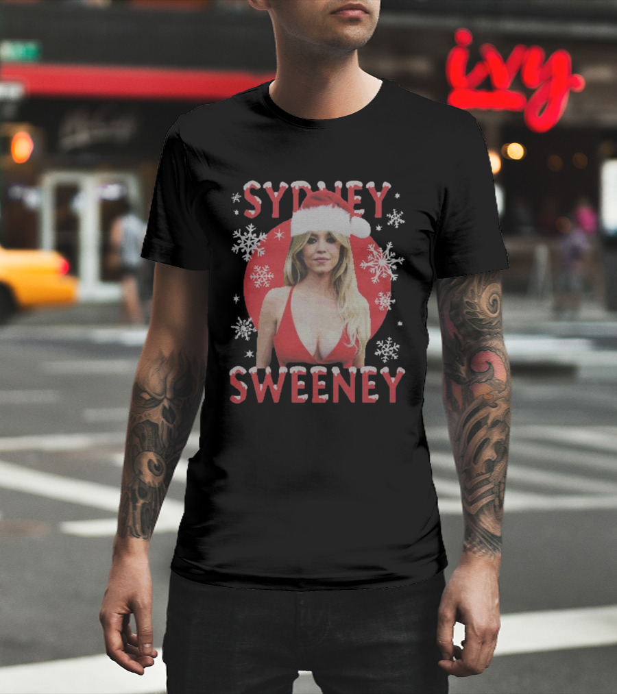 Sydney Sweeney Santa Hat Christmas Snowflakes Red Circle T-Shirt