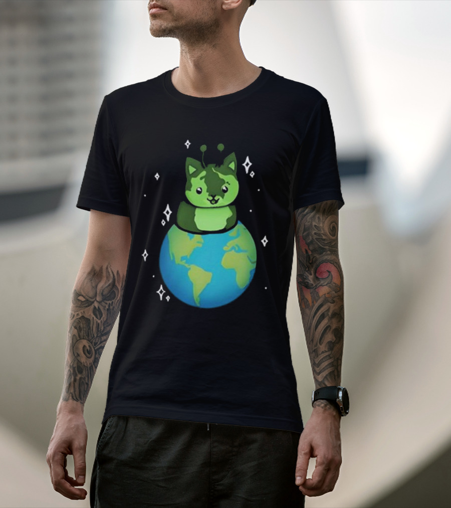 Cult Of Biscuit Alien Biscuit Cat Globe Stars T-Shirt