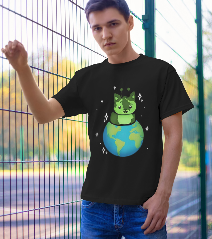 Cult Of Biscuit Alien Biscuit Cat Globe Stars T-Shirt