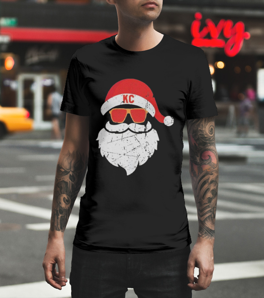Kansas City Chiefs KC Santa Claus Christmas Holiday T-Shirt