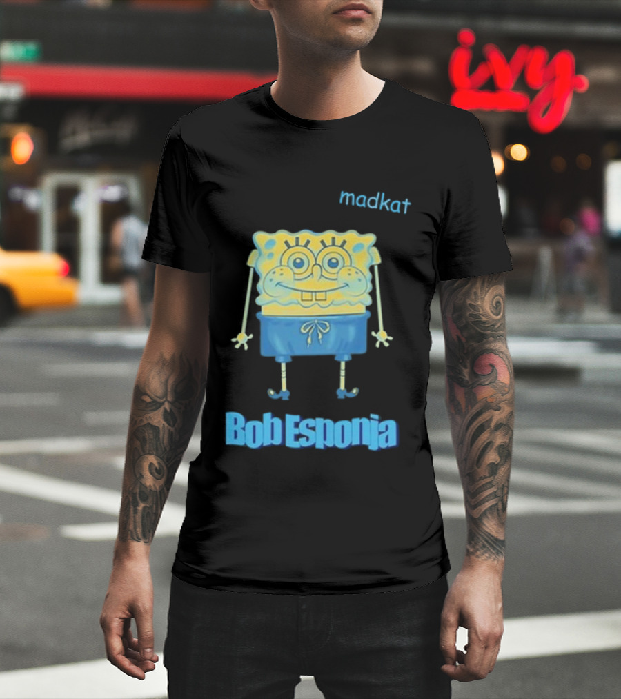 Madkat X Bob Esponja Collaboration Featuring Iconic Sponge Character T-Shirt