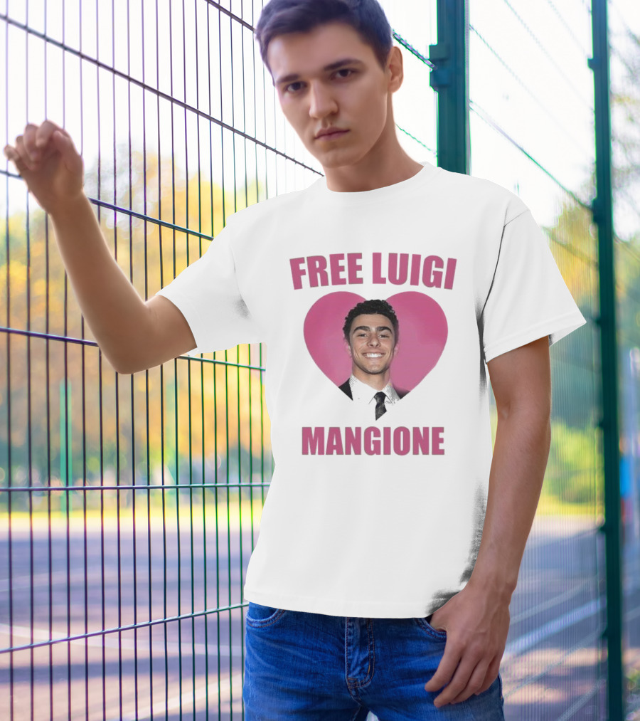 Free Luigi Mangione Heart T-Shirt