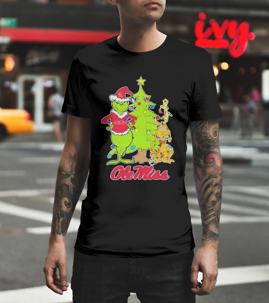 Ole Miss Rebels Grinch And Max Dog Christmas Tree T-Shirt