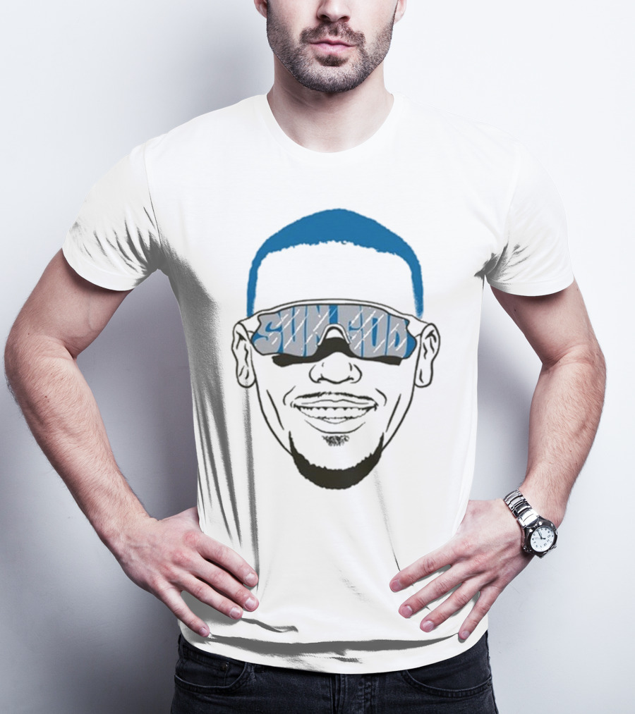 Sun God St Brown Head Sunglasses Smile T-Shirt