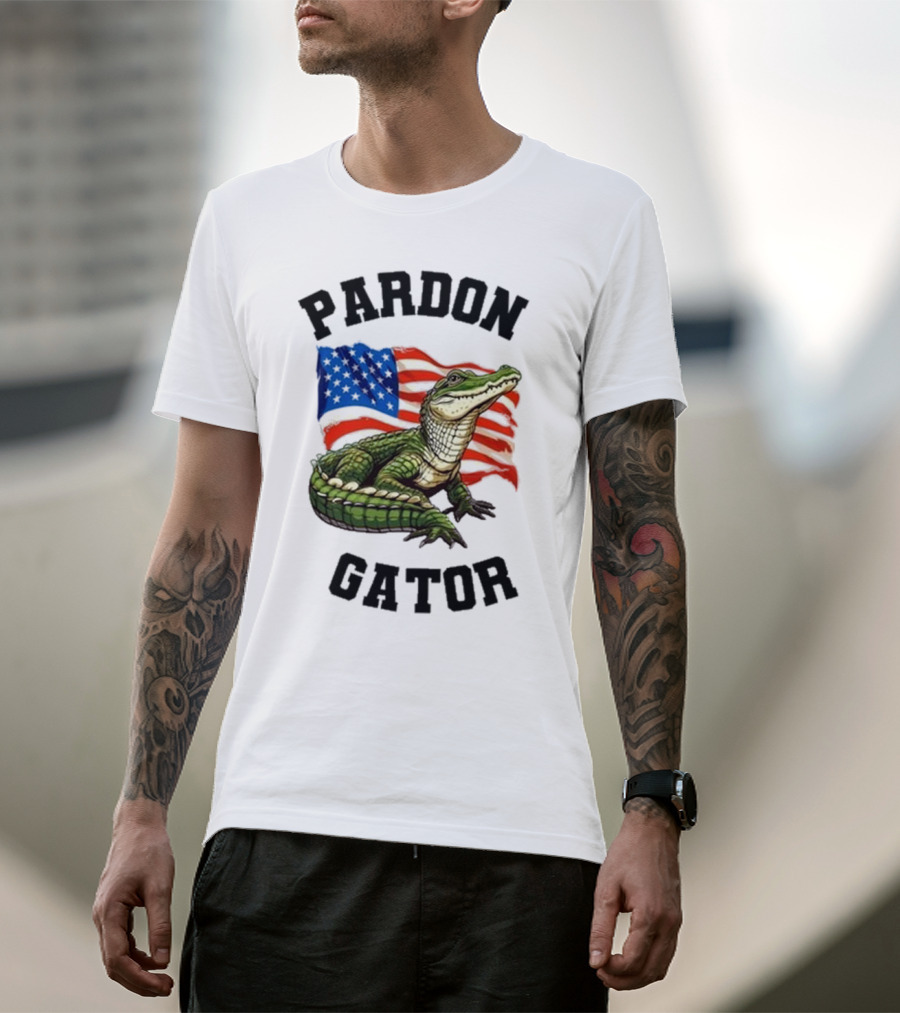 Pardon Gator American Flag Constitutional Gator T-Shirt