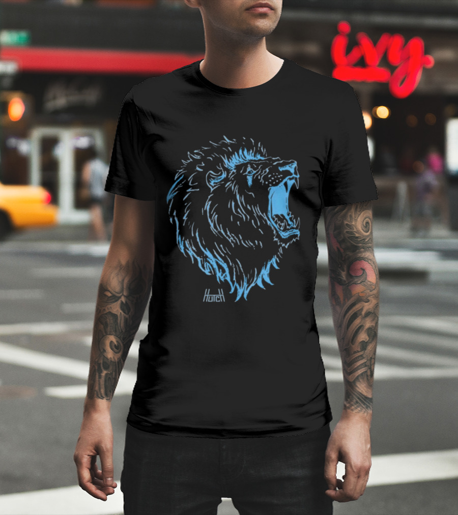 House Of Hutch Bold Lion Gritty T-Shirt