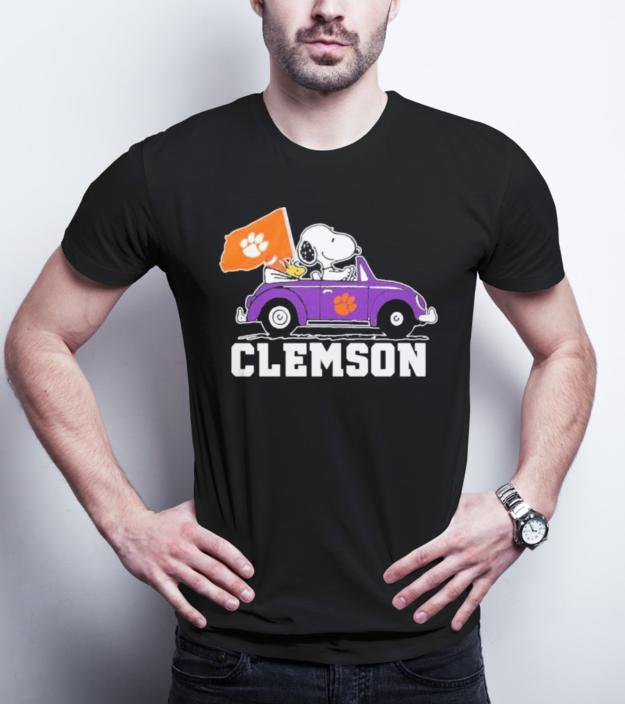Peanuts Snoopy Woodstock Driving Purple Car With Clemson Tigers Flag CFP T-Shirt