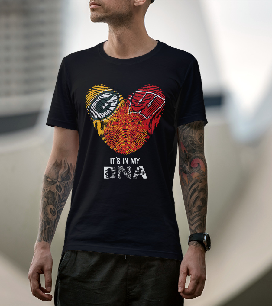 Packers Badgers Heart Fingerprint It's In My DNA T-Shirt