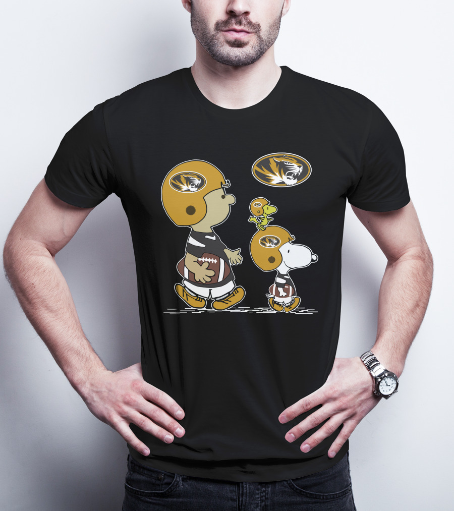 Missouri Tigers Snoopy And Woodstock In Football Helmets T-Shirt