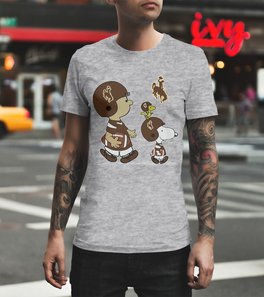 Wyoming Cowboys Peanuts Characters Football T-Shirt