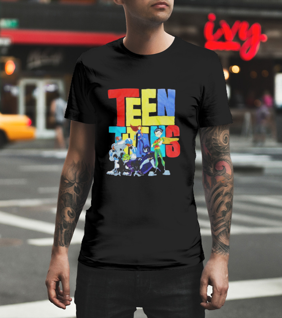 Teen Titans Cartoon Characters Group Pose T-Shirt