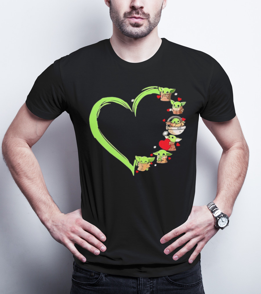 Baby Yoda Cute Heart Green Outline Mandalorian Grogu Love T-Shirt
