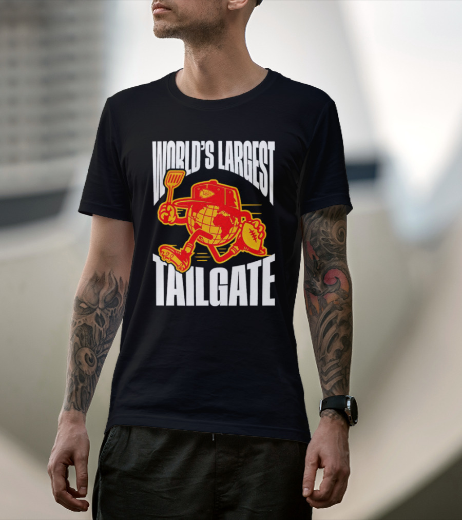 Kansas City Chiefs World's Largest Tailgate Football Grilling T-Shirt