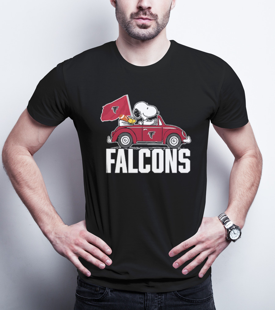 Snoopy Woodstock Driving Car With Atlanta Falcons Flag T-Shirt