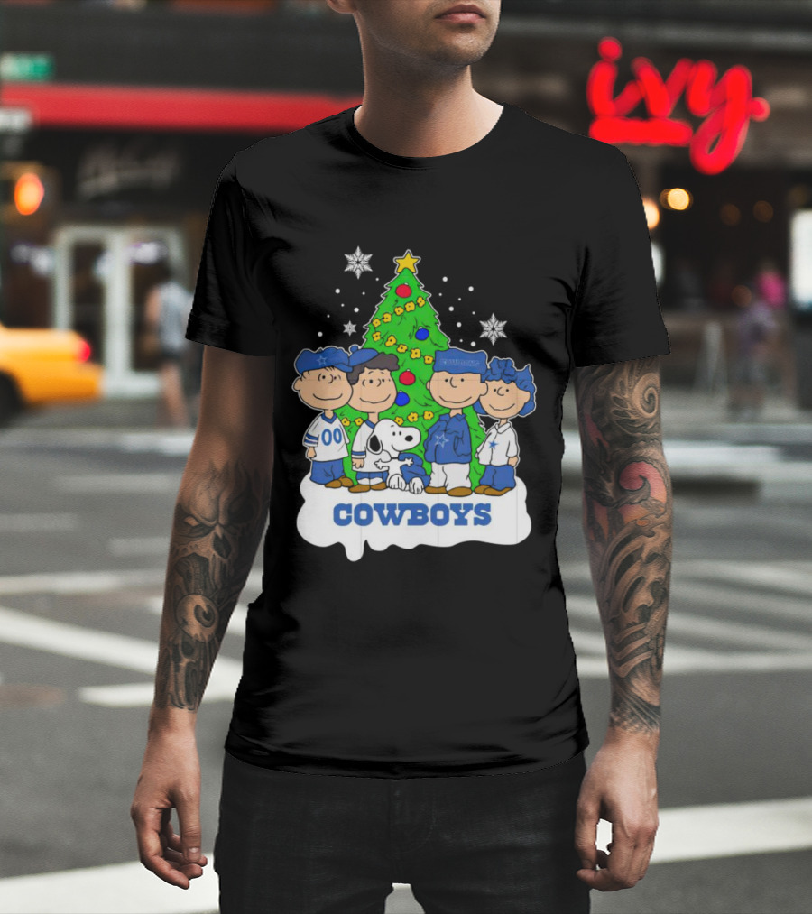Peanuts Characters Dallas Cowboys Christmas Tree Cowboys T-Shirt