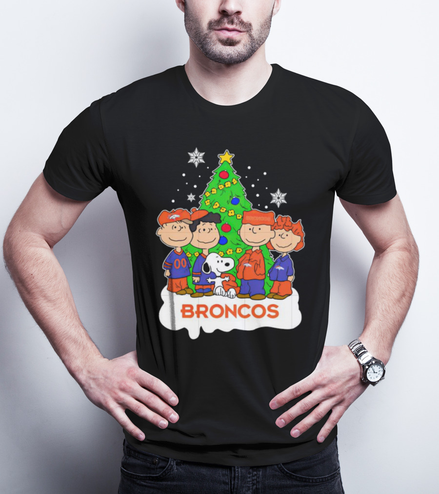 Peanuts Characters Denver Broncos Christmas Tree Scene T-Shirt