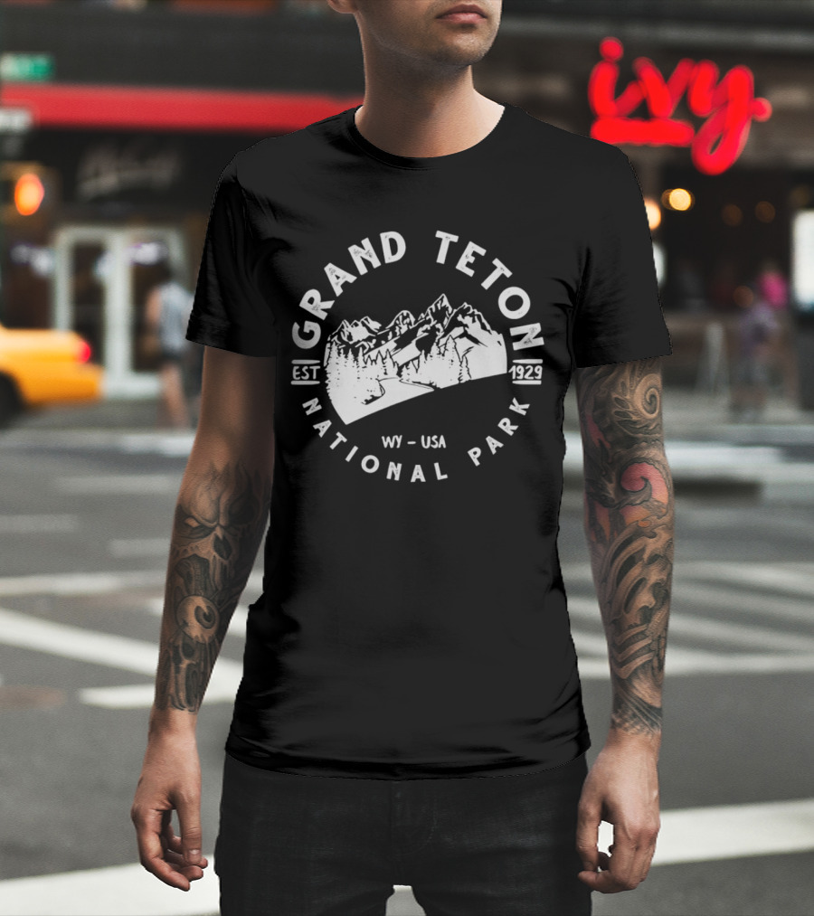Grand Teton National Park WY USA Est 1929 T-Shirt