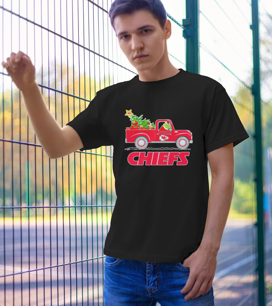 Grinch Driving Kansas City Chiefs Red Truck With Christmas Tree T-Shirt