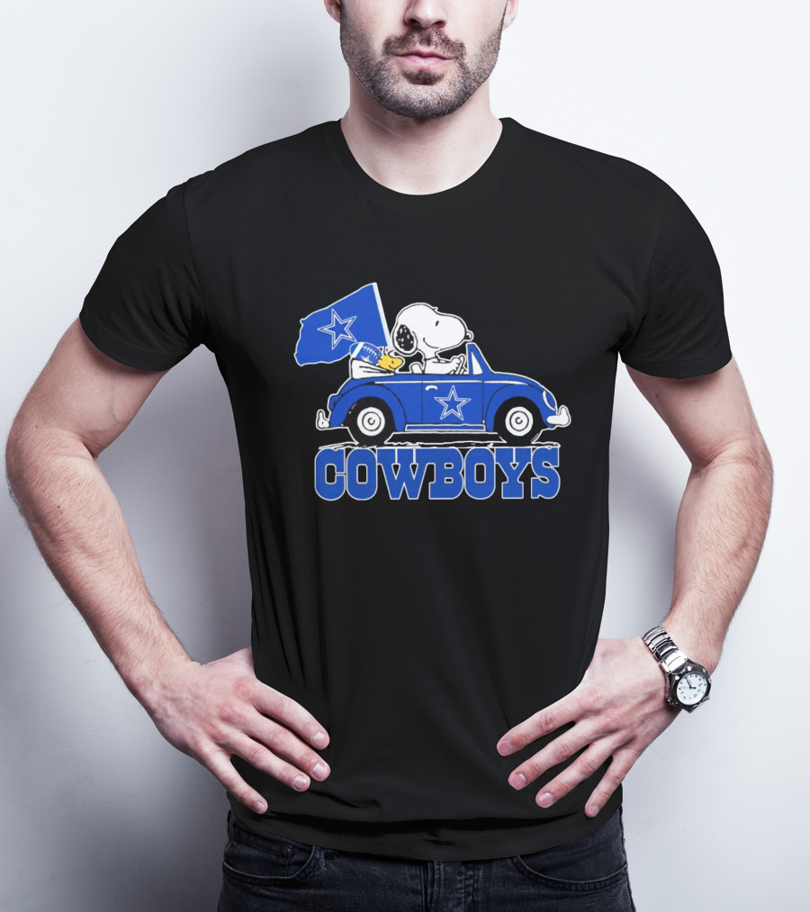 Snoopy And Woodstock Driving Car Cowboys Flag T-Shirt