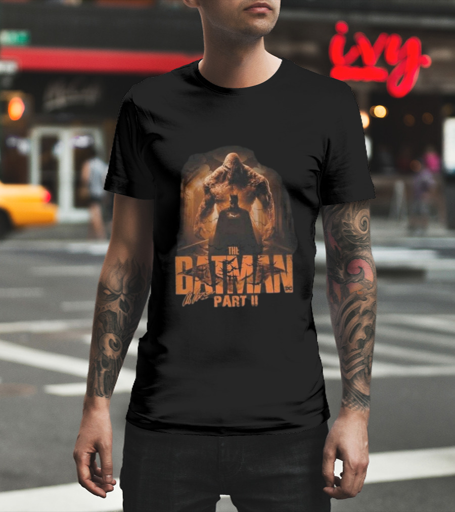 The Batman Part II Gotham City DC Comic Signature Hero T-Shirt