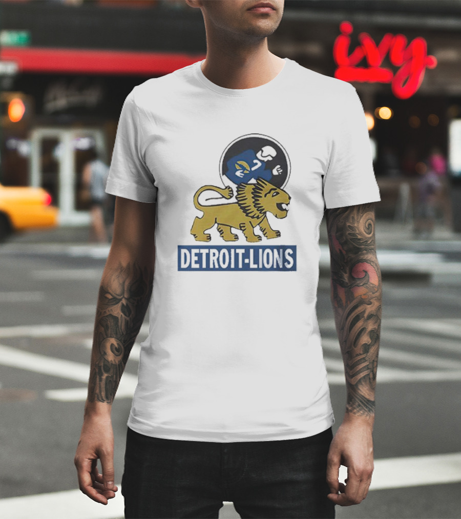 Detroit Lions Vintage Logo Golden Lion T-Shirt