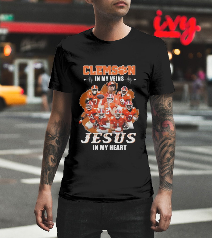 Clemson In My Veins Jesus In My Heart Football Team Collage T-Shirt