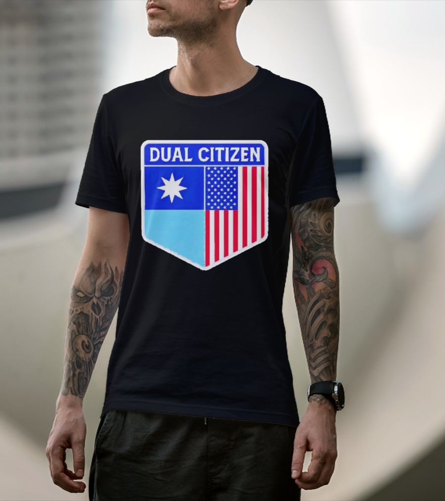 Dual Citizen Of Minnesota And USA Flag Badge T-Shirt