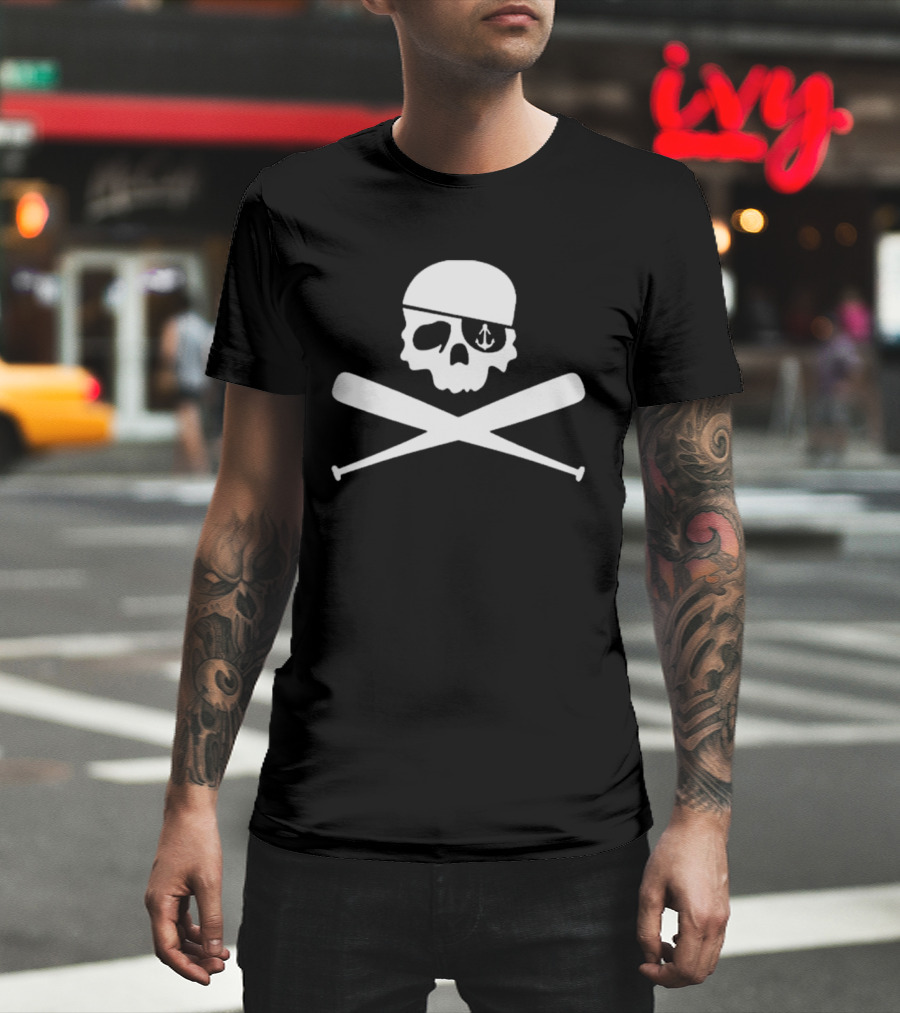 Bryan Reynolds Pirates Anchor-Eyed Skull Crossed Baseball Bats T-Shirt