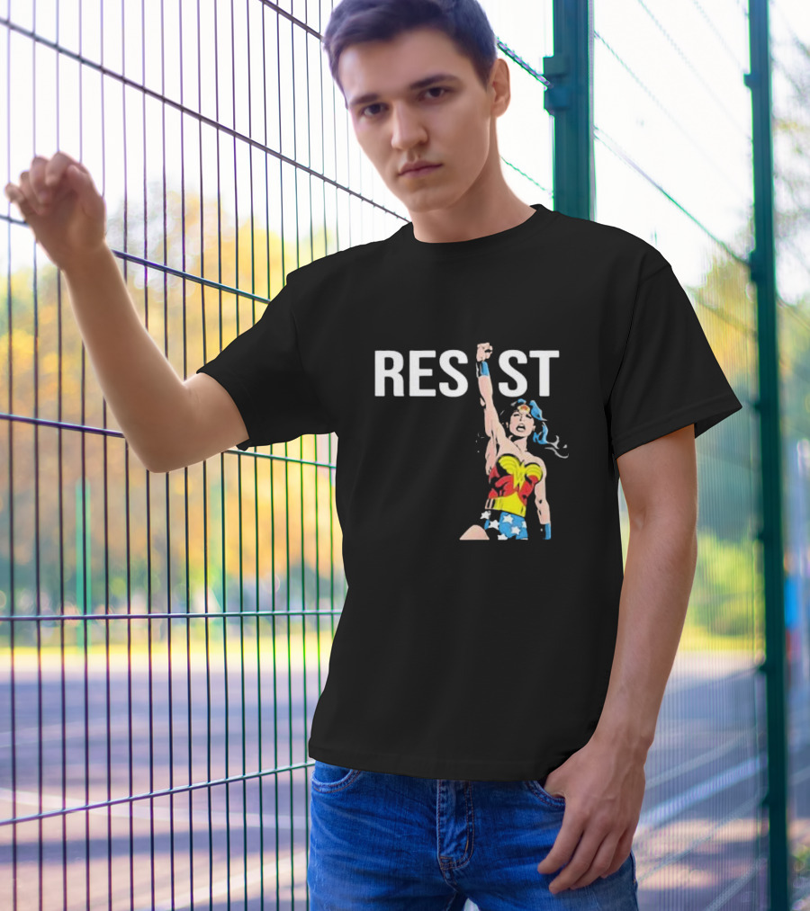 Wonder Woman Resist Power Iconic Fist Uplift T-Shirt