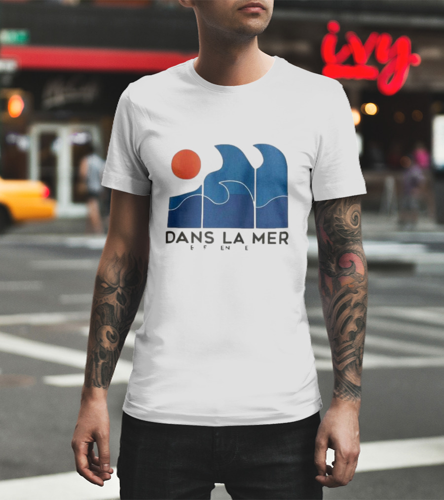 Dans La Mer Waves And Sun T-Shirt