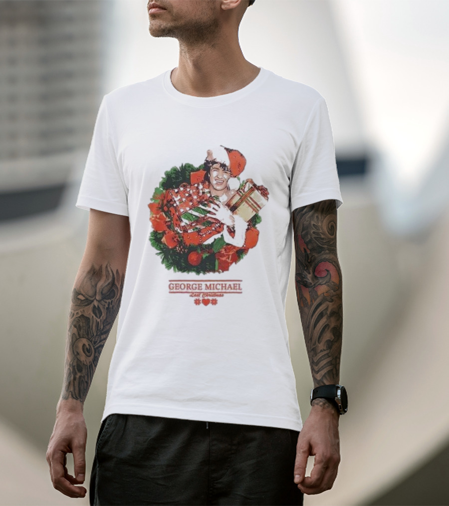 GEORGE MICHAEL LAST CHRISTMAS SANTA HAT WREATH T-Shirt