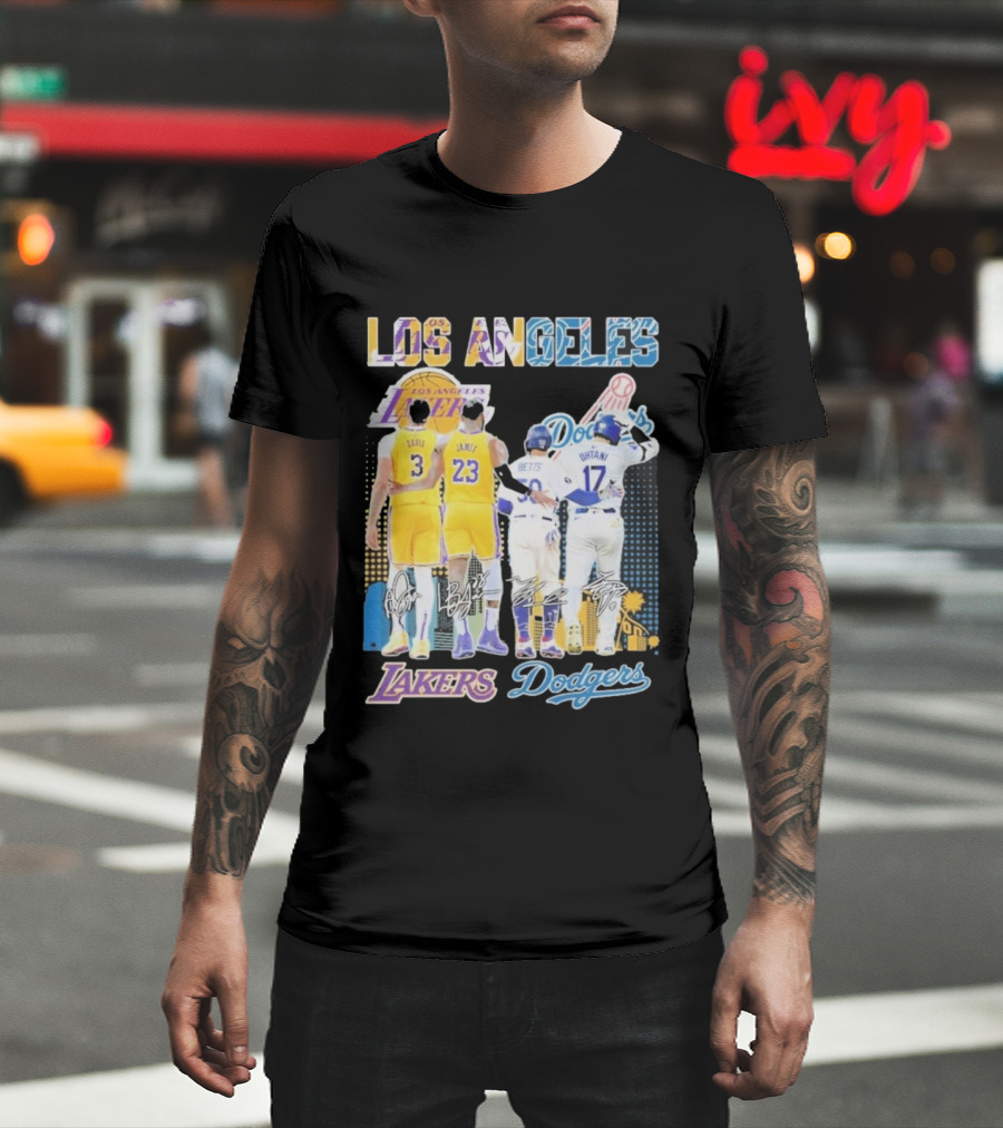 Los Angeles Lakers Dodgers LeBron James Anthony Davis Mookie Betts Freddie Freeman Signatures T-Shirt