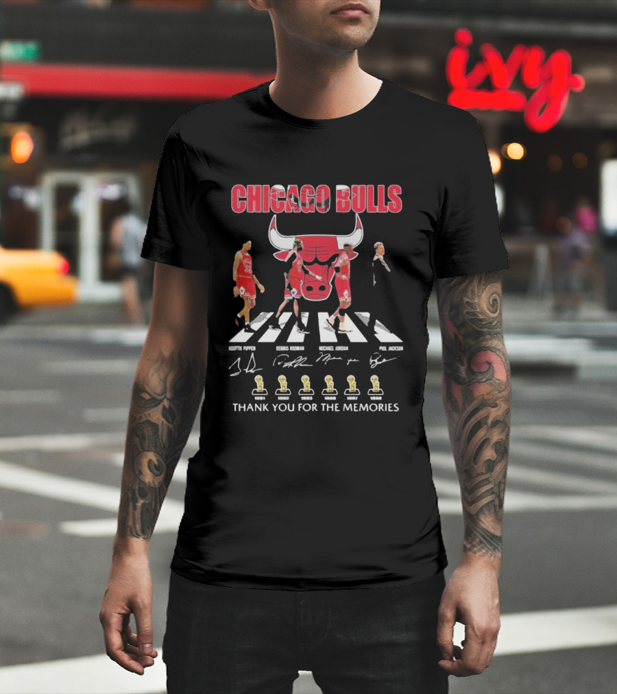 Chicago Bulls NBA Scottie Pippen Dennis Rodman Michael Jordan Phil Jackson Thank You For The Memories 1991 1992 1993 1996 1997 1998 T-Shirt