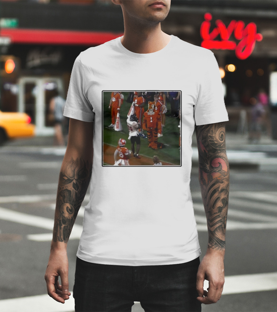 Louisville Victory Dance Night Night Celebration Against Clemson Tiger Mascot T-Shirt