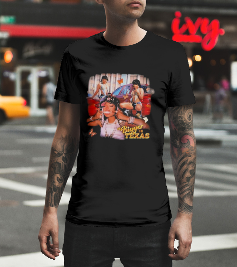 Bigger In Texas Retro Car And Girls T-Shirt