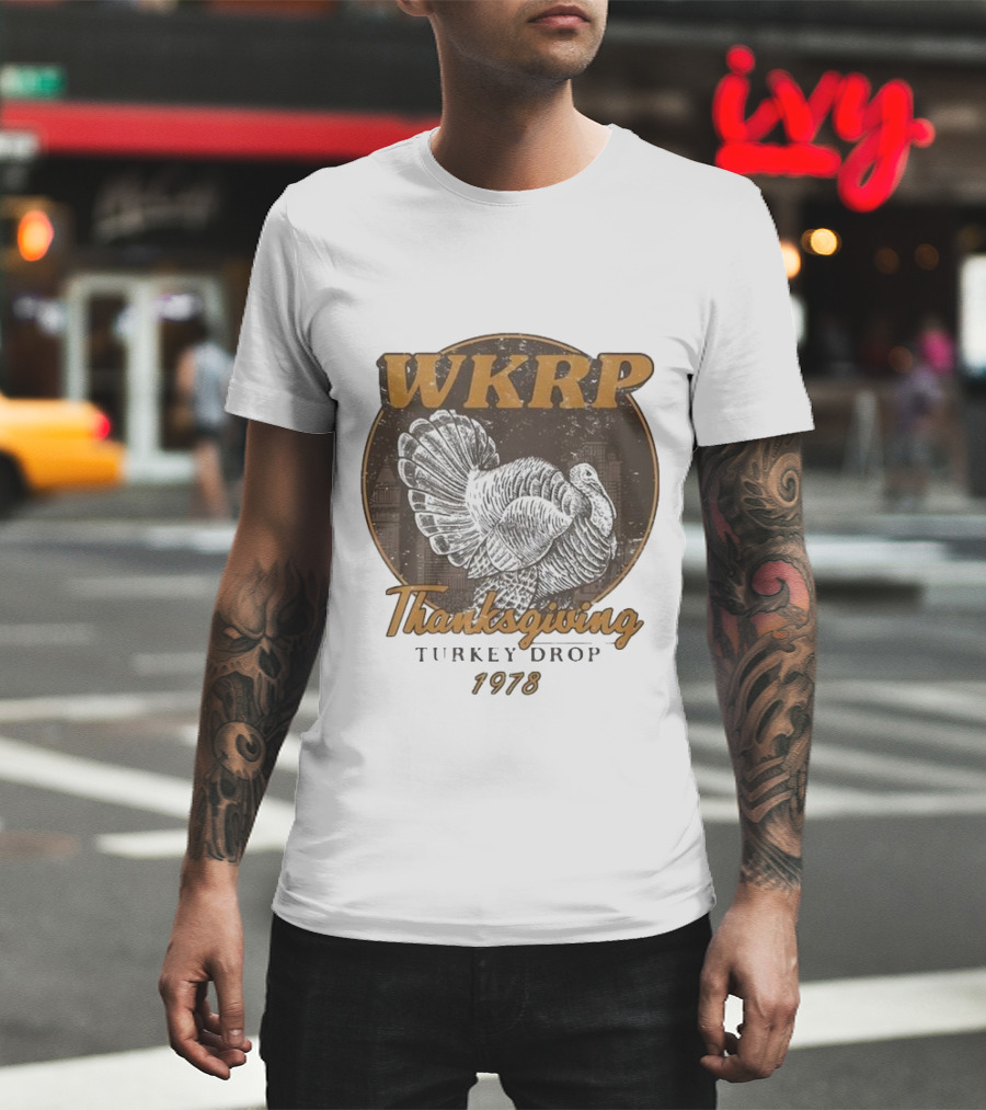 WKRP Thanksgiving Turkey Drop 1978 T-Shirt