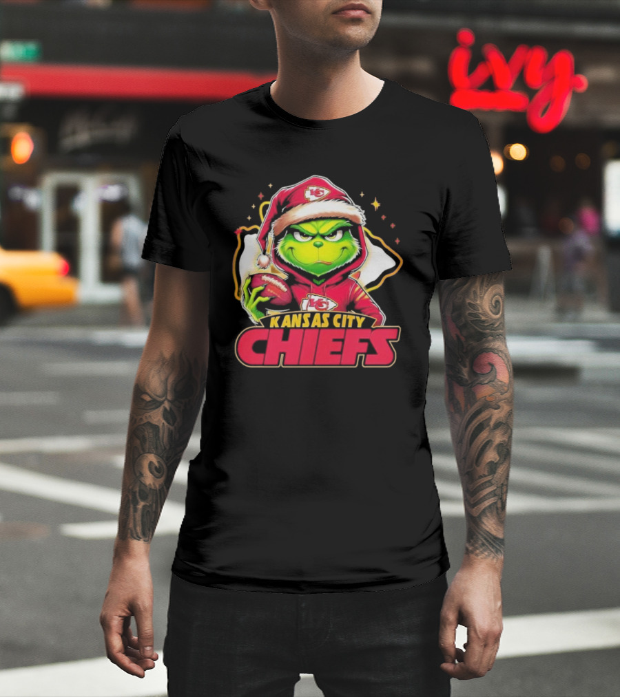 Kansas City Chiefs Grinch Santa Football T-Shirt