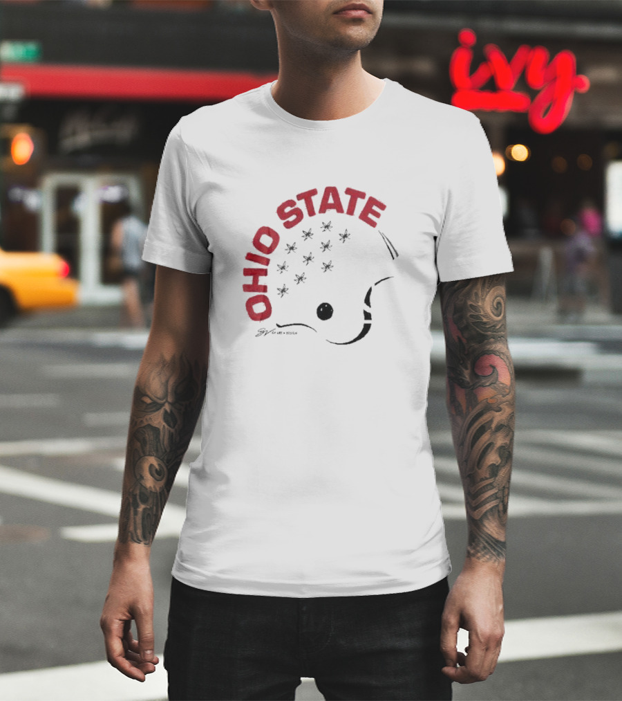 Ohio State Football Helmet Bold Buckeye Leaf T-Shirt