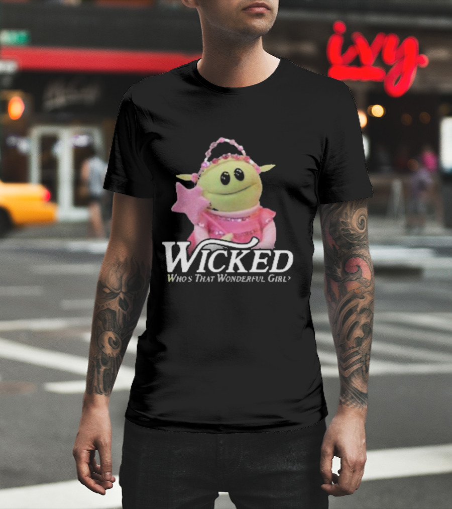 Wicked Who's That Wonderful Girl Alien Princess In Pink T-Shirt