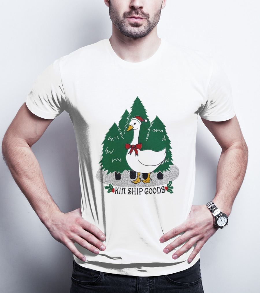 Kin Ship Goods Santa Claus Duck Christmas Trees Merry Christmas T-Shirt