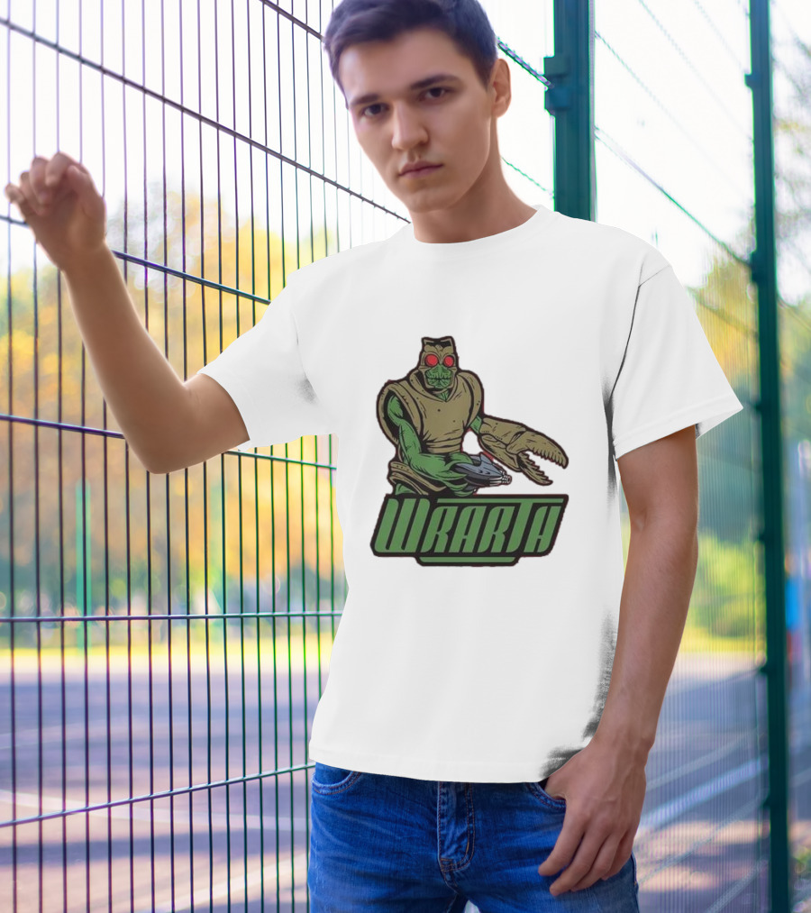 Wrarth Warrior Doctor Who Alien Creature With Claws And Spaceship Gun T-Shirt