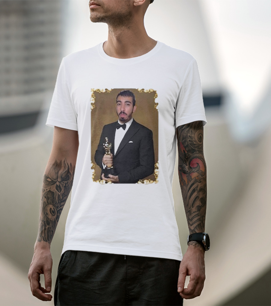 Saleh Jafarawi Mr Fafo Oscar Statue Award Winner T-Shirt