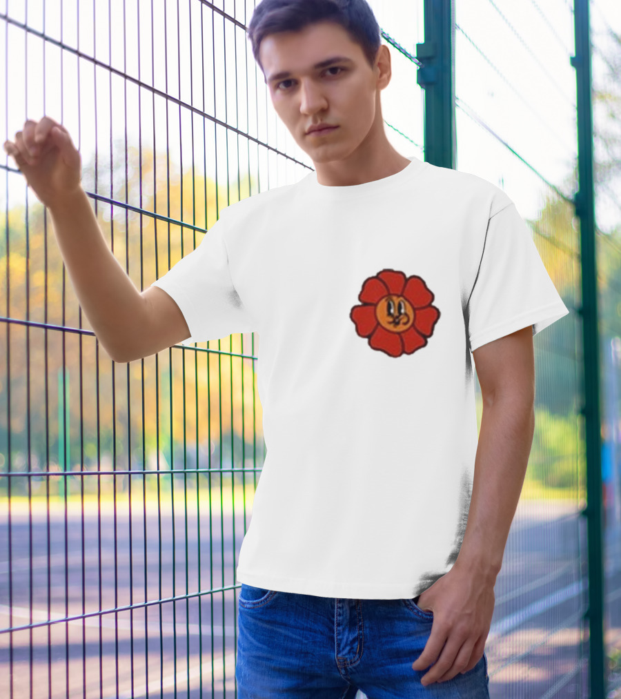 Ludwig Mogul Mogi Red Flower Cartoon Face T-Shirt