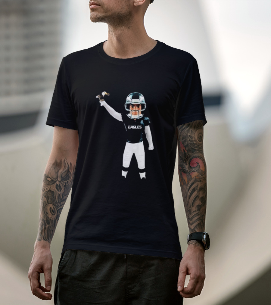 Eagles Bobblehead Football Player Holding Miniature Golf Club T-Shirt