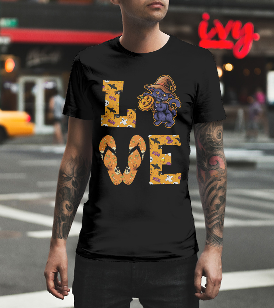Love Halloween Cat With Witch Hat And Pumpkin T-Shirt