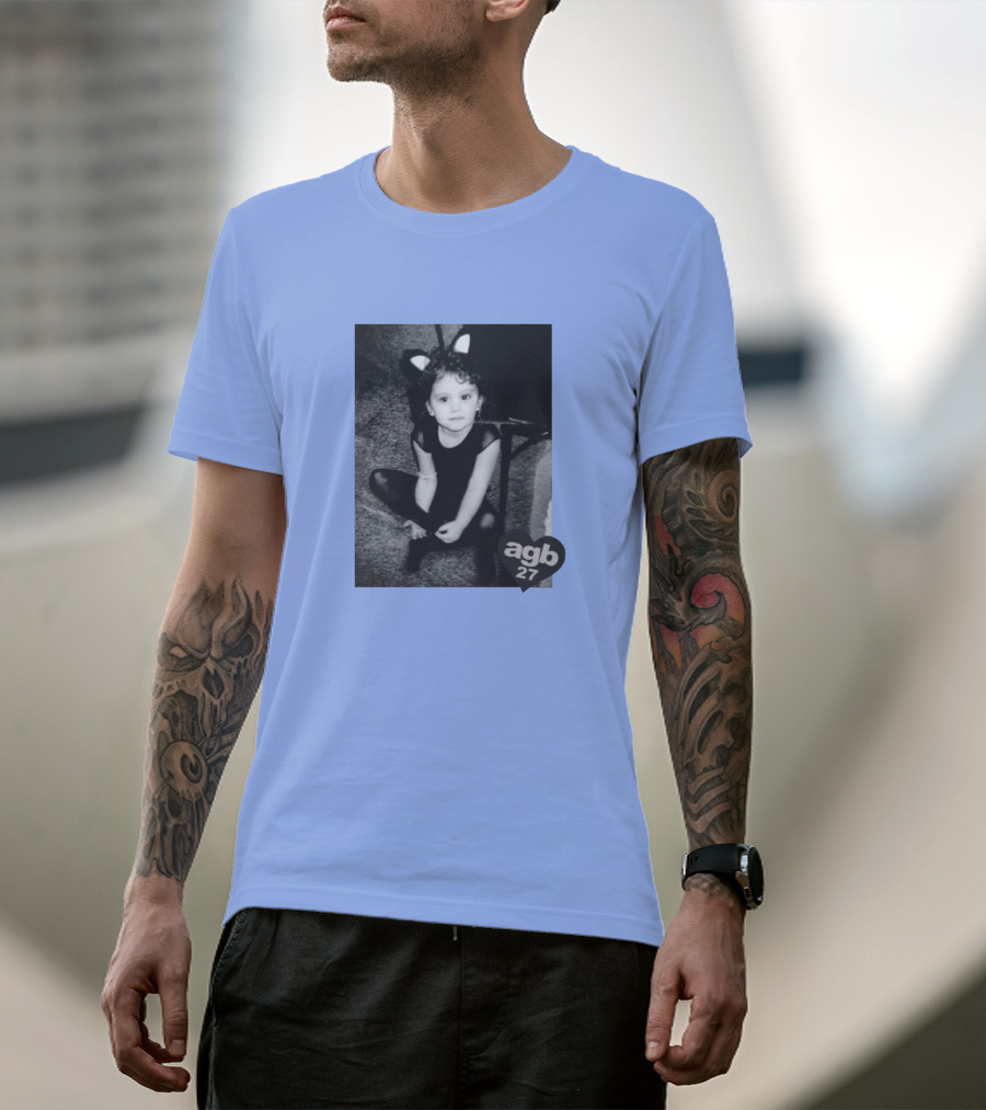 Agb 27 Vintage Style Cat Costume Photograph T-Shirt
