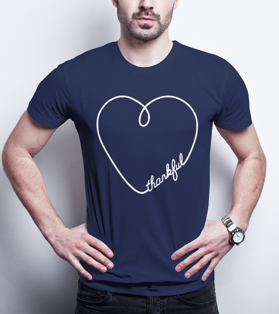 Thankful Script Heart Outline T-Shirt