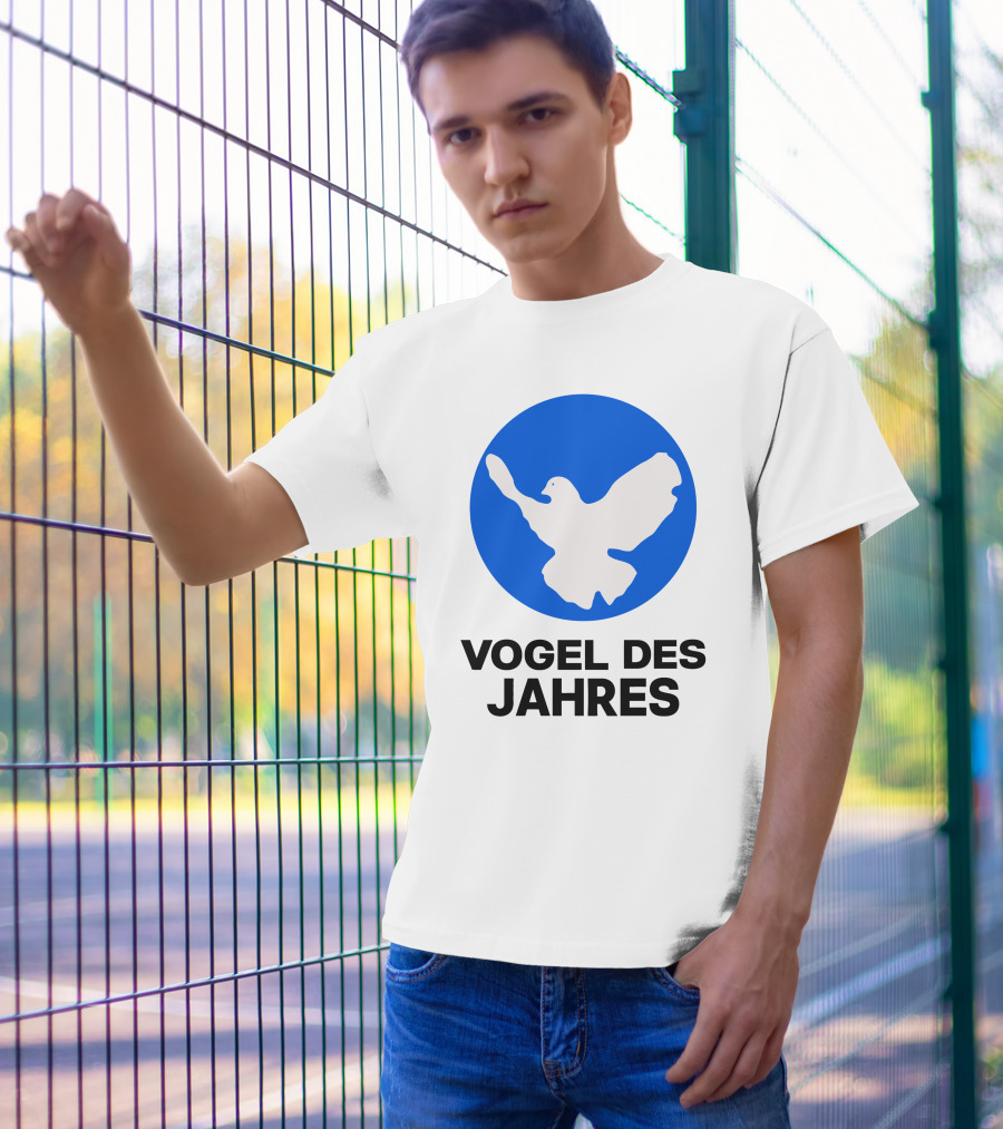 Sebastian Vettel Vogel Des Jahres Bird Of The Year T-Shirt
