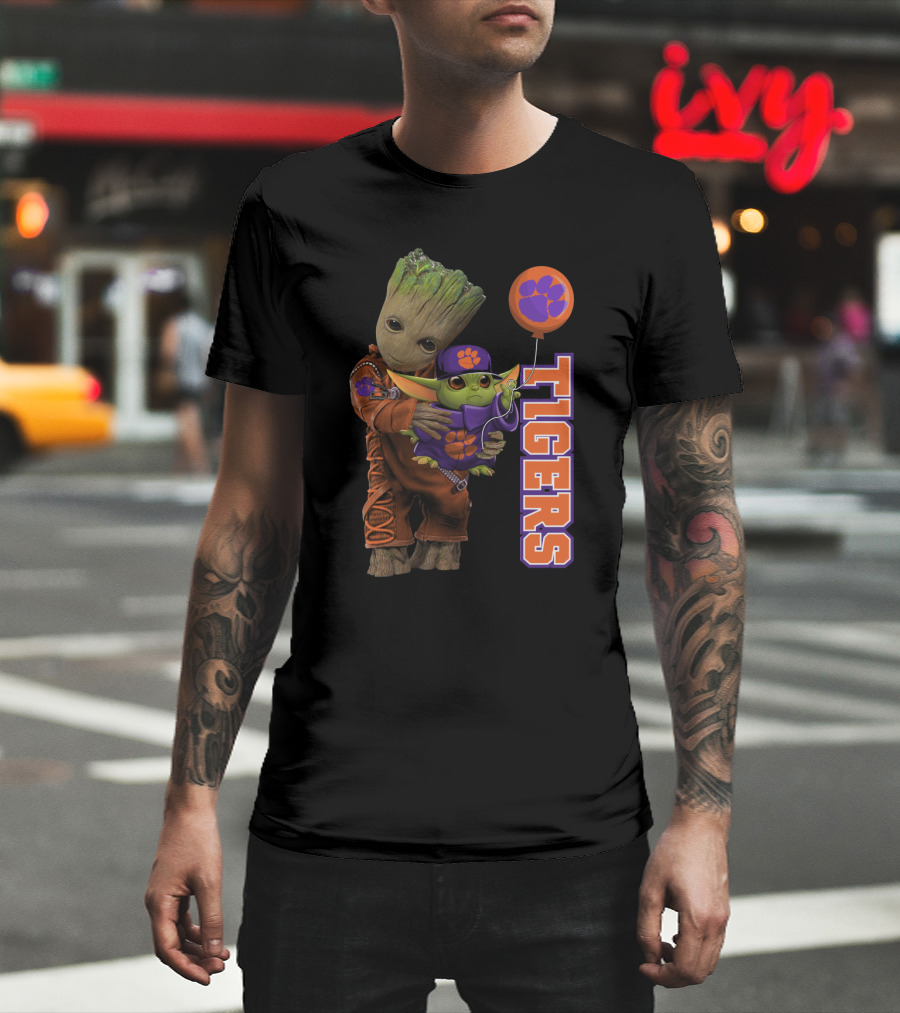 G&Y Clemson Tigers Balloon Guardians T-Shirt