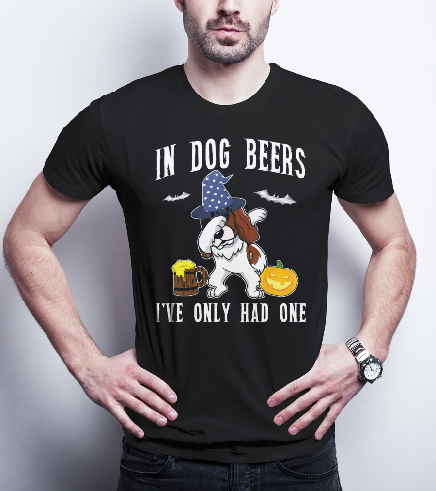 In Dog Beers I've Only Had One Dabbing Cavalier King Charles Spaniel Halloween Wizard Hat Pumpkin T-Shirt